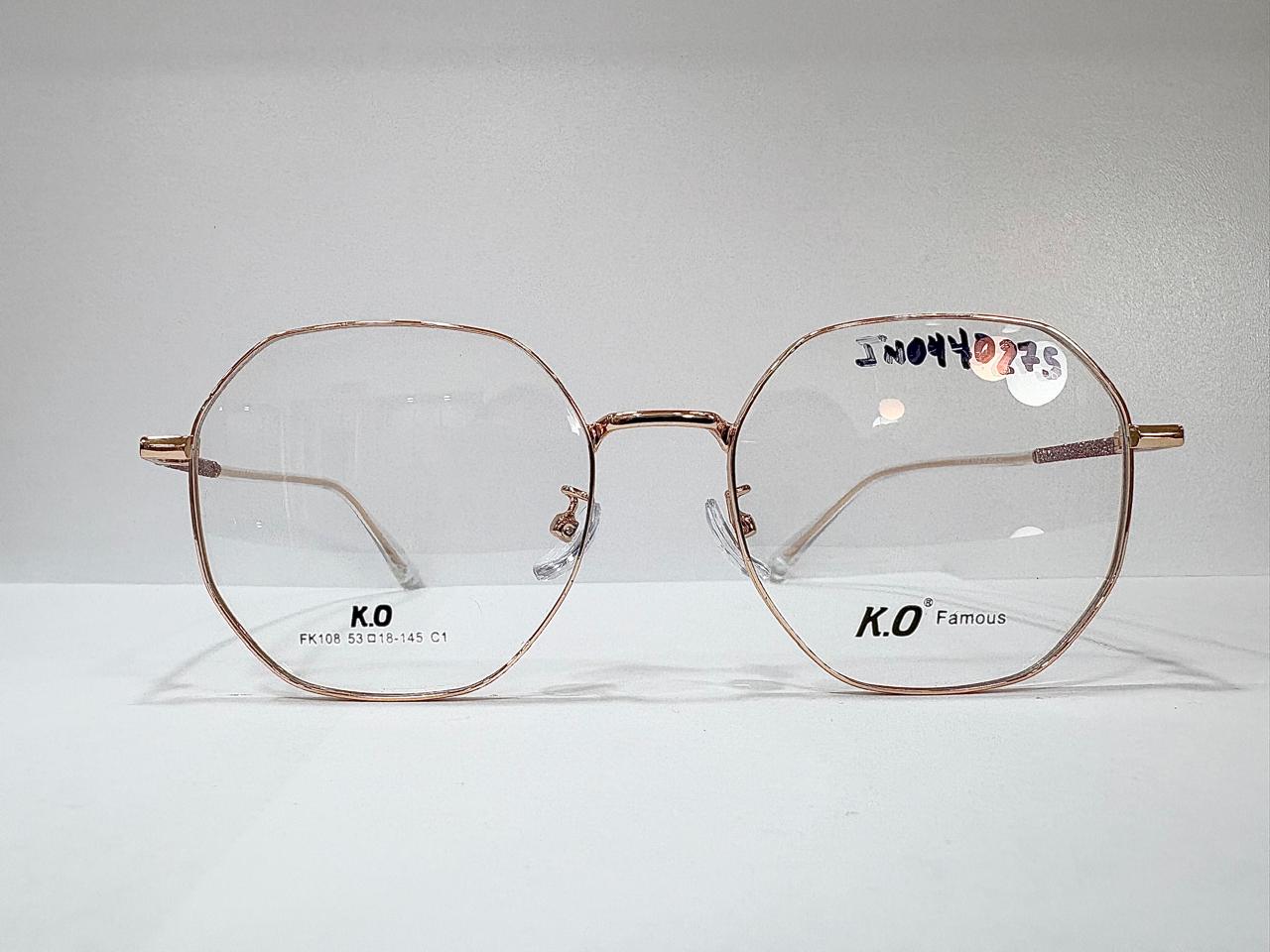 K.O FAMOUS REF FK108 – Optica Univision